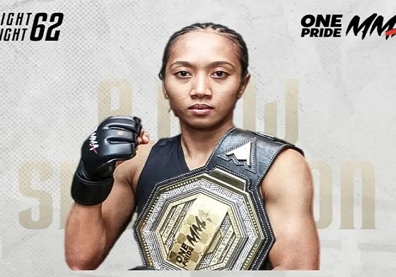 Wanita Desa Ngulaan Kec. Bulu Gondol Sabuk Juara One Pride MMA, Ungkap ...