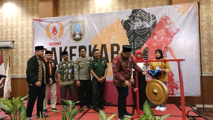 Loloskan 16 Cabor, KONI Rembang Ungkap Target Di Porprov Jateng – Radio ...