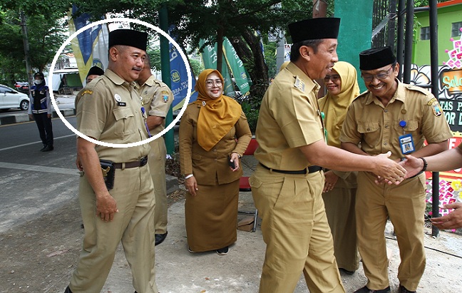 Dibalik Sosok Nur Rofik : Beda Pelayanan, Cepat Menyesuaikan – Radio R2B Rembang